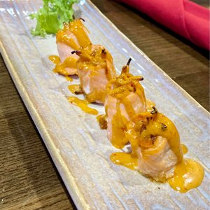 OSAKA - Updated January 2026 - 49 Photos & 84 Reviews - 416 Emerson Ave ...