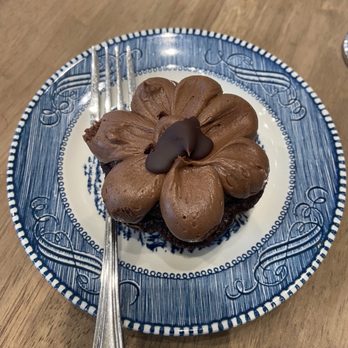 MAMAN - Updated August 2024 - 113 Photos & 55 Reviews - 750 9th St NW ...