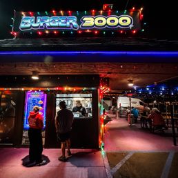 BURGER 3000 - Updated December 2025 - 845 Photos & 967 Reviews - 9846 ...