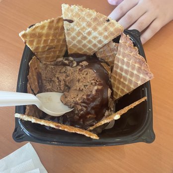 THE SCREAMERY HANDCRAFTED ICE CREAM - Updated March 2025 - 125 Photos ...