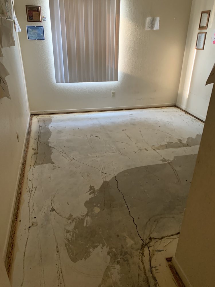 WINDSCAPE APARTMENTS - 31 Photos & 51 Reviews - 373 W Nees Ave, Fresno ...