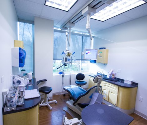 PARAMOUNT ORAL SURGERY - Updated December 2025 - 11 Photos & 61 Reviews ...