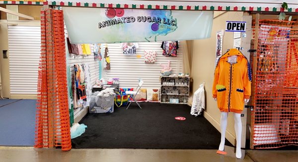 TRADERS WORLD - Updated January 2026 - 235 Photos & 101 Reviews - 601 ...