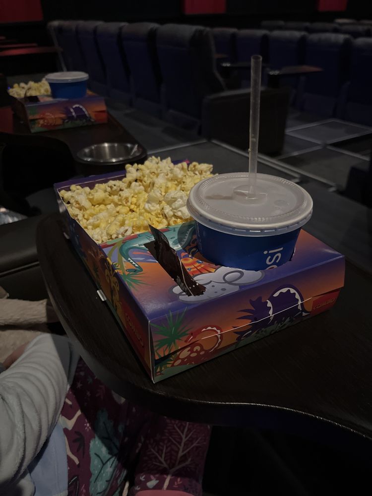 FALMOUTH CINEMA - Updated October 2025 - 24 Photos & 80 Reviews - 137 ...