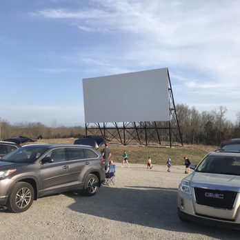 SAUERBECK FAMILY DRIVE-IN - Updated June 2025 - 66 Photos & 31 Reviews ...