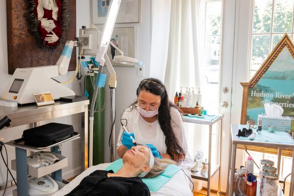 MARIA FERGUSON AESTHETICIAN - Updated June 2025 - 10 Photos - 211 Main ...