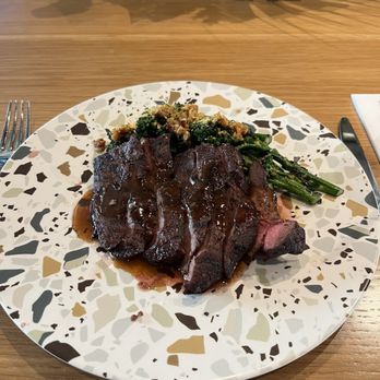 THE MAYOR’S TABLE PACIFIC PUB AND KITCHEN - Updated September 2025 ...