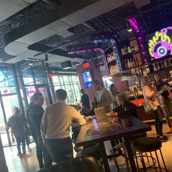 PUTTSHACK - NASHVILLE - 56 Photos & 27 Reviews - 138 12th Ave N ...