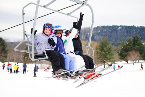 QUECHEE LAKES LANDOWNERS ASSOCIATION QUECHEE CLUB - Updated December ...