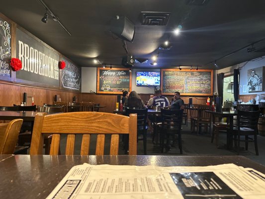 BRODERICK ROADHOUSE - Updated January 2026 - 1596 Photos & 1604 Reviews ...