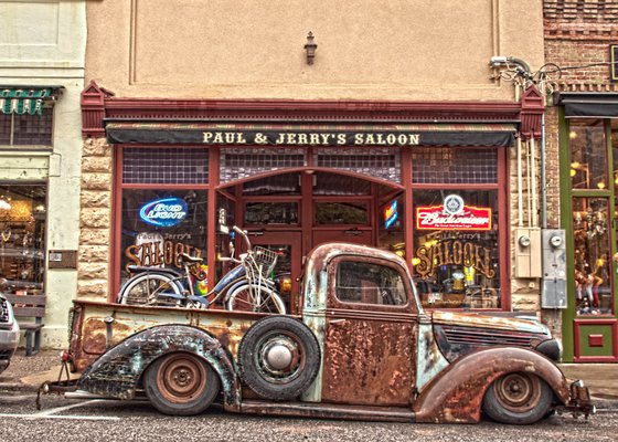 PAUL & JERRYS SALOON - Updated May 2024 - 33 Photos & 50 Reviews - 206 ...