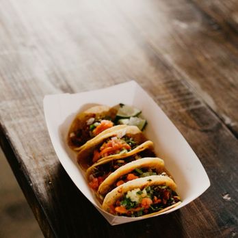 DISCADA - Updated June 2025 - 190 Photos & 189 Reviews - 1700 E Cesar ...