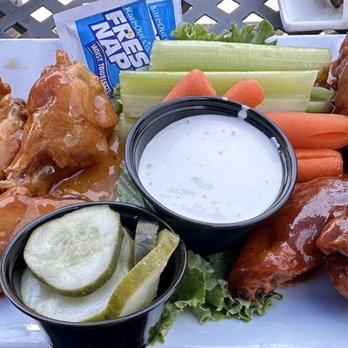 HOME TEAM GRILL - Updated March 2025 - 141 Photos & 151 Reviews - 1630 ...