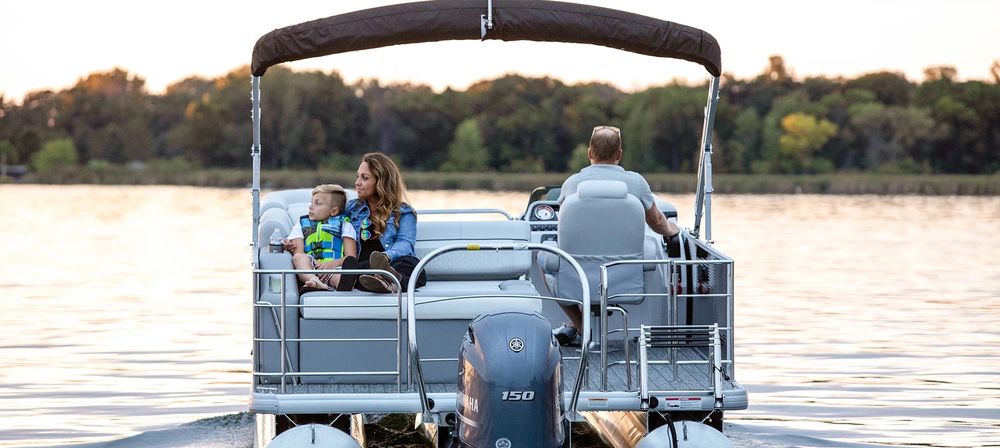 LAKE LIFE BOAT RENTAL - Updated August 2024 - 14001 Walden Rd ...