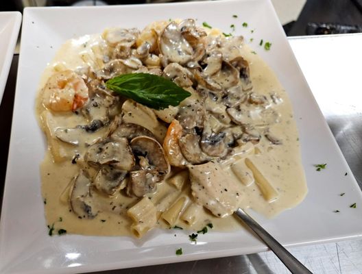 JOE’S ITALIAN GRILL - Updated June 2025 - 70 Photos & 23 Reviews - 6926 ...