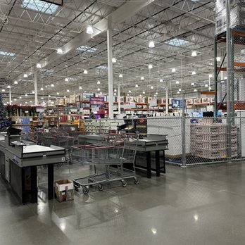 COSTCO - Updated November 2025 - 20 Photos & 74 Reviews - 1401 Mall Dr ...