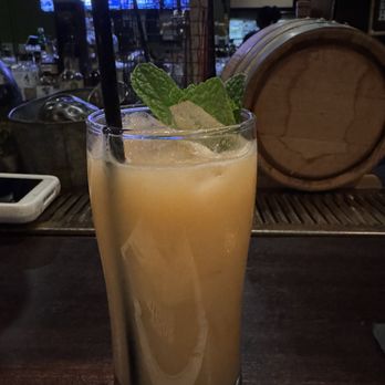 WINDSOR - Updated April 2025 - 2006 Photos & 1923 Reviews - 5223 N ...