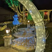 BREA CHRISTMAS LIGHT NEIGHBORHOOD - 1046 Photos & 312 Reviews - 2960 ...