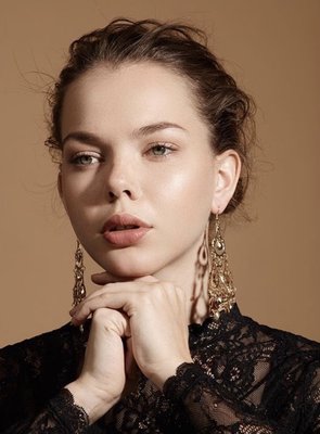 METRO LOOK - Updated June 2025 - 101 Photos & 20 Reviews - New York ...