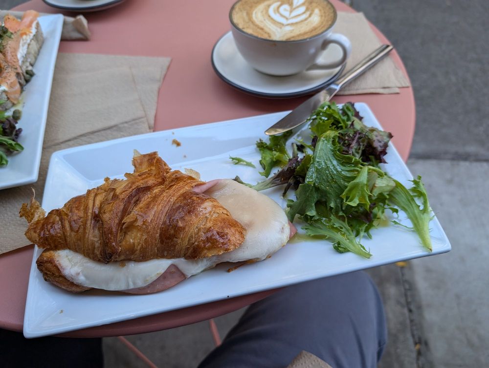 MADAME BONTE CAFE - Updated December 2025 - 69 Photos & 24 Reviews ...