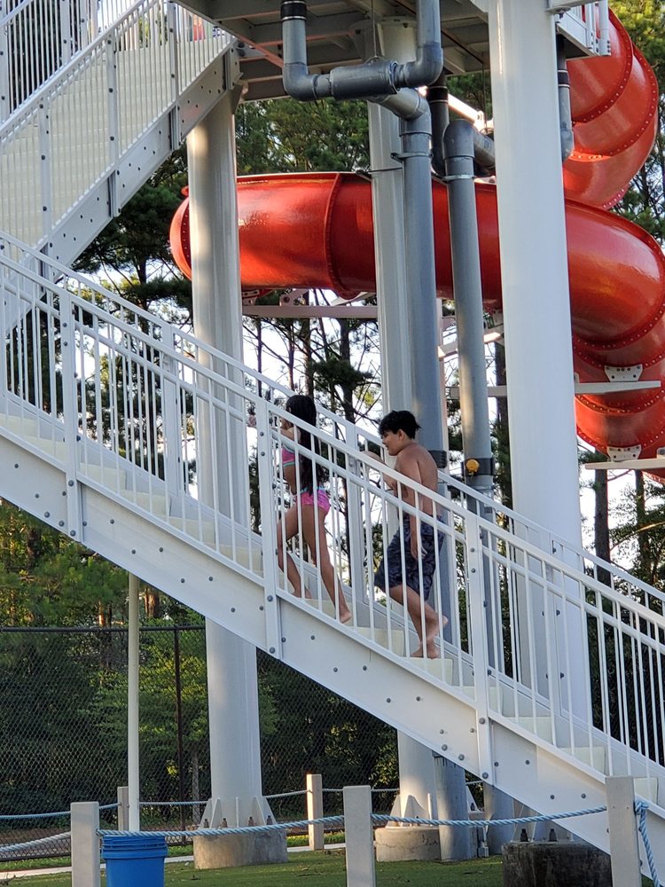 SEVEN SPRINGS WATER PARK - 25 Photos & 25 Reviews - 3820 Macedonia Rd ...