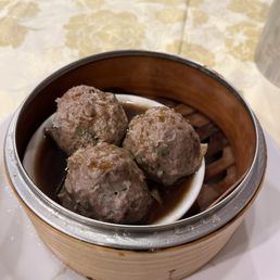 TREMENDOUS CHINESE RESTAURANT - Updated December 2025 - 192 Photos ...