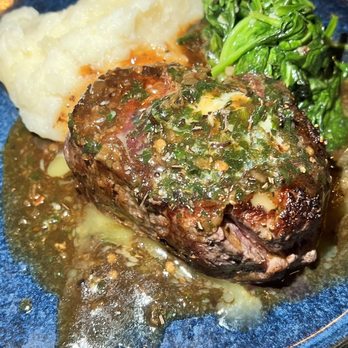 BOSS TWEEDS - Updated October 2025 - 44 Photos & 17 Reviews - 41 Murray ...