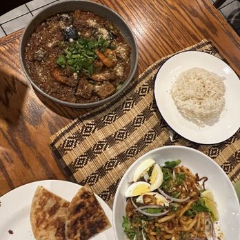 INLAY BURMESE KITCHEN - Updated July 2024 - 387 Photos & 255 Reviews ...