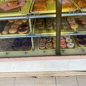 CORNER DONUTS - Updated July 2024 - 35 Photos & 47 Reviews - 2825 Live ...
