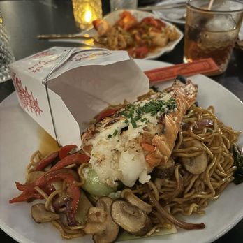 RUBYS & ROSES RESTAURANT - Updated December 2024 - 1092 Photos & 492 ...