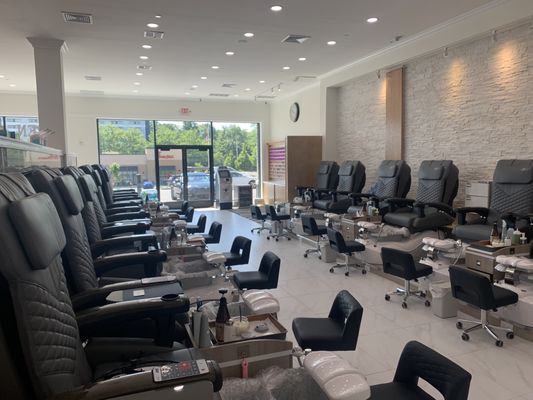 ROYAL NAILS SPA - Updated December 2025 - 11 Reviews - 801 Bridgeport ...