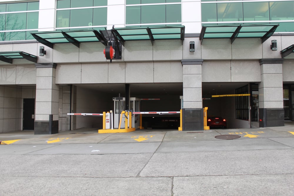 KOMO PLAZA GARAGE - Updated December 2025 - 10 Reviews - 140 4th Ave N ...