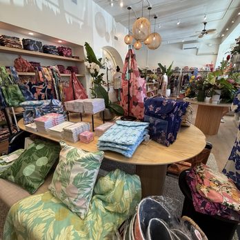 FIGHTING EEL - Updated December 2025 - 38 Photos & 11 Reviews - 2964 E Manoa Rd, Honolulu ...