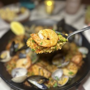 REYNA NEW YORK - Updated May 2025 - 504 Photos & 164 Reviews - 11 E ...