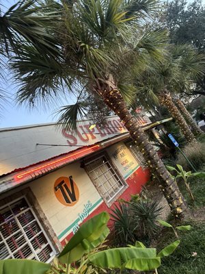 SUPERIOR GRILL - Updated October 2025 - 267 Photos & 276 Reviews - 5435 ...