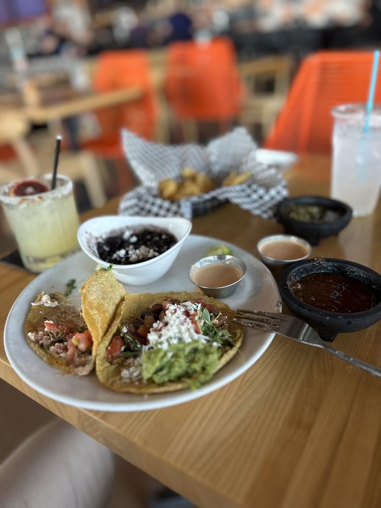 SEIS KITCHEN - Updated December 2025 - 160 Photos & 171 Reviews - 9740 ...