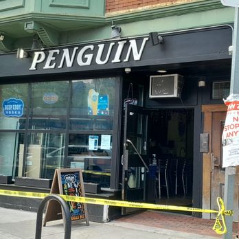 PENGUIN PIZZA - Updated August 2024 - 182 Photos & 605 Reviews - 735 ...