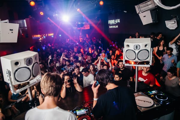 Q NIGHTCLUB - 83 Photos & 350 Reviews - 1426 Broadway, Seattle, Washington - Dance Clubs - Yelp