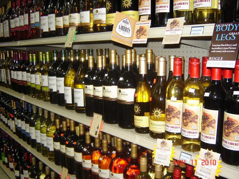 EXTRA VALUE FOOD AND LIQUOR - Updated February 2025 - 27W237 Geneva Rd ...