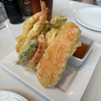 MOMIJI - Updated December 2025 - 101 Photos & 32 Reviews - 16595 ...