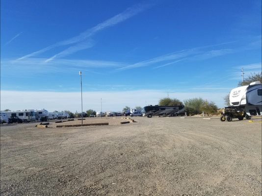 LA MESA VERDE RV PARK - 15 Photos - RV Parks - 43254 AZ-72, Bouse, AZ ...