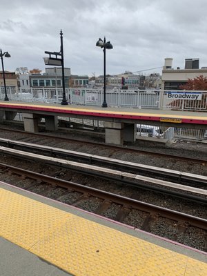 LIRR BROADWAY STATION - Updated December 2025 - 162nd St & Northern ...