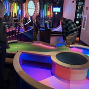 PUTTSHACK - BOSTON - 206 Photos & 67 Reviews - 58 Pier 4 Blvd, Boston ...