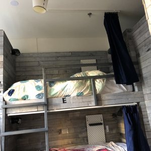 HOSTEL FISH - 223 Photos & 112 Reviews - Hostels - 1217 20th St, Denver ...