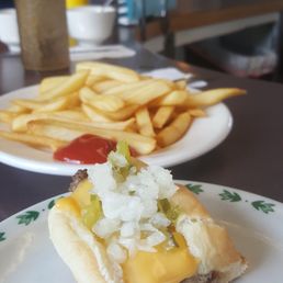 MARCUS HAMBURGERS - Updated October 2025 - 60 Photos & 39 Reviews ...