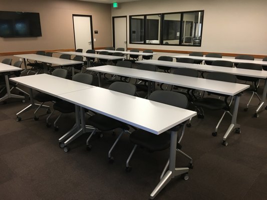 WORKSOURCE - Updated July 2025 - 13 Photos - 204 SE Stonemill Dr ...