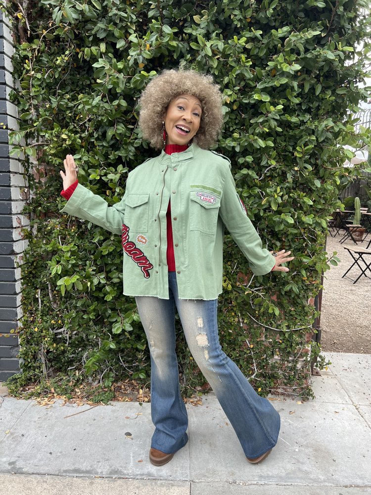 CAST PARTNER - Updated November 2025 - 11 Photos - 4658 W Washington ...