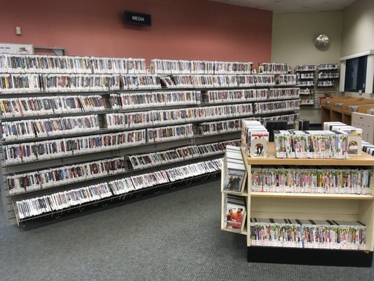 EVESHAM LIBRARY - Updated November 2025 - 10 Photos - 984 Tuckerton Rd ...