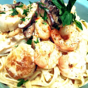 VERONICA’S BRICK OVEN PIZZA - Updated August 2025 - 56 Photos & 74 ...