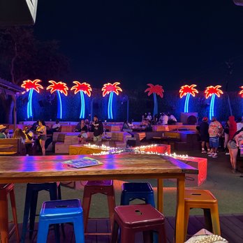 KAMP HOUSTON - 581 Photos & 521 Reviews - 6025 Westheimer Rd, Houston ...